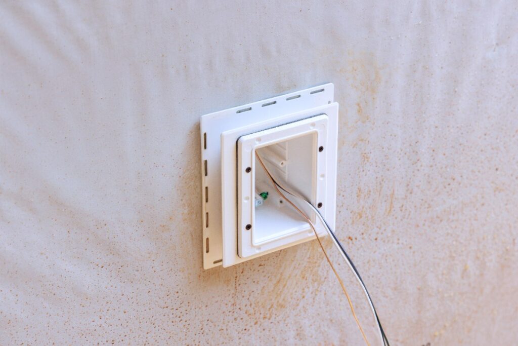 Branchement prise téléphone ADSL 4 fils : schéma et méthode